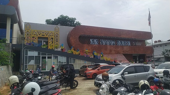 Miliki Desain Gedung yang Unik, Gedung Dispusip Samarinda Dapat Menarik ...